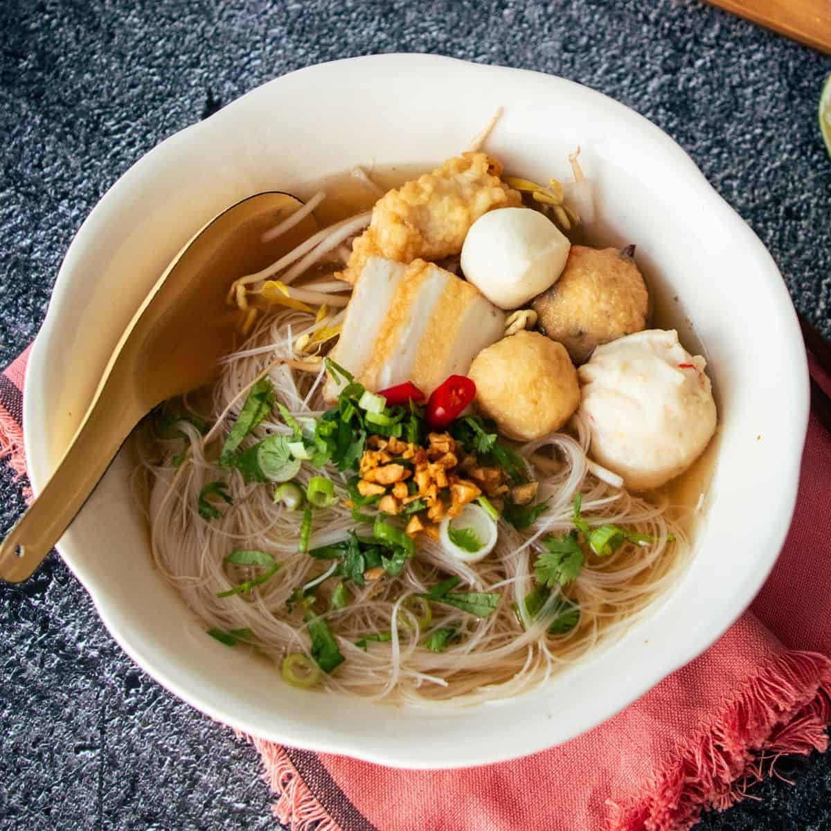 Fish soup noodles store